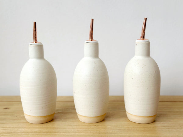 Ceramic Pouring Bottle – CÔTE À COAST